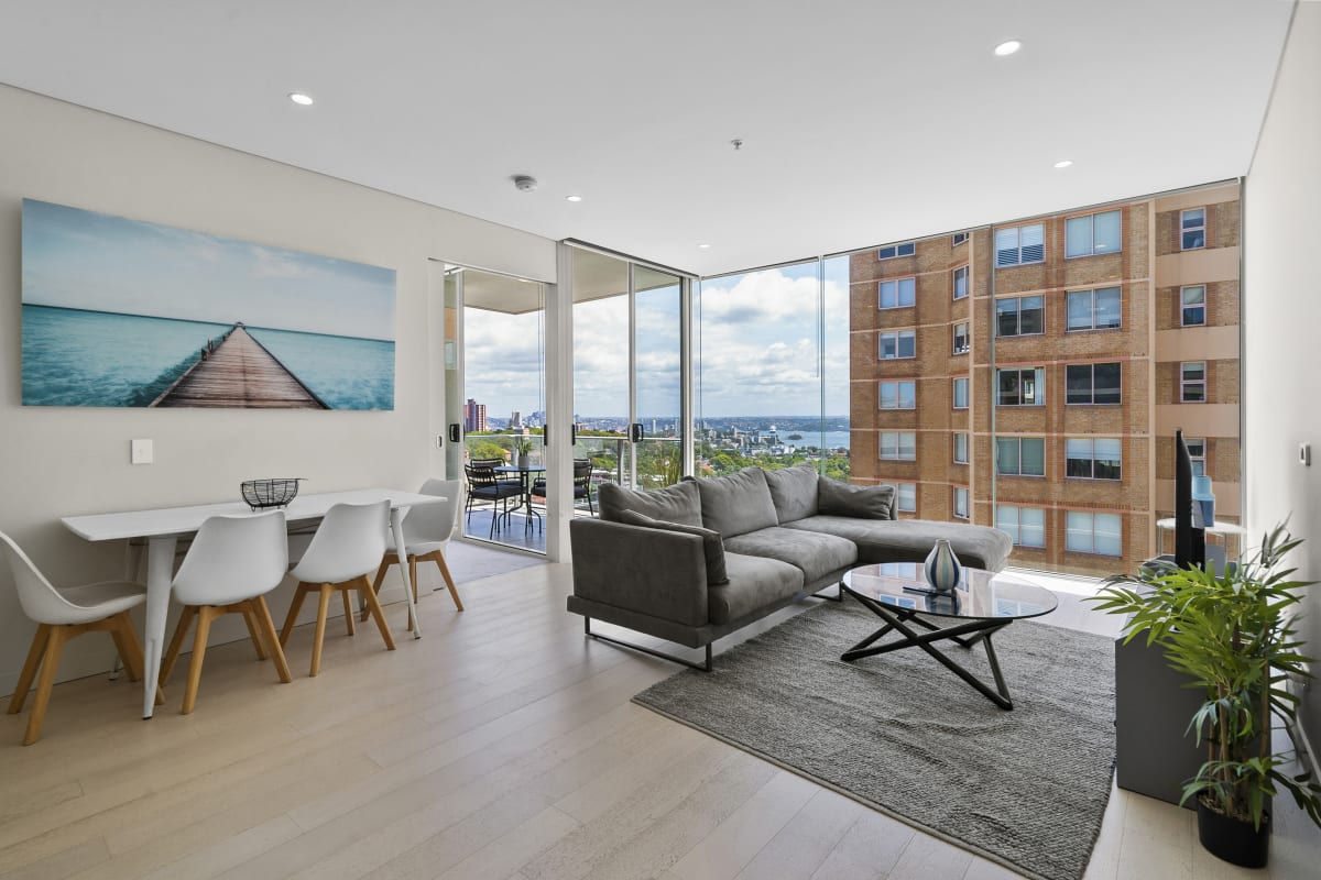 Stunning 2BR w/ Harbour Views in Bondi Junction