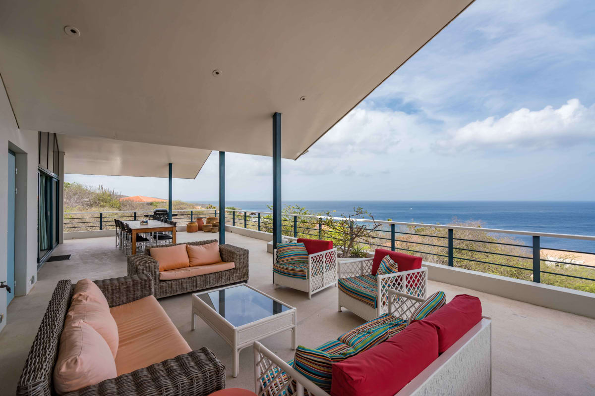 NOOM Curacao | www.noomcuracao.com