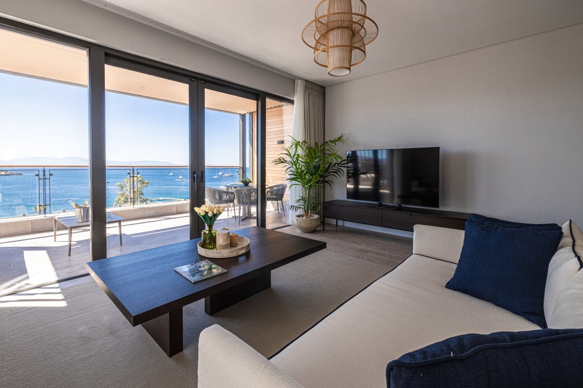 1-Bedroom Flat Seafront Resort with Views | Urban Quarters